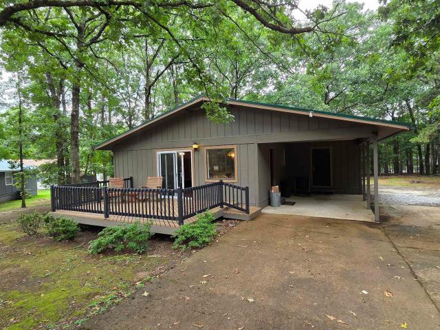 220 Lookout Dr