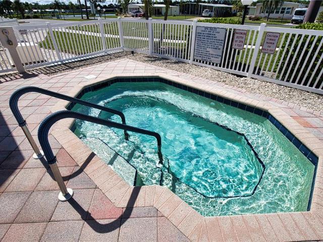220 La Rosas, North Port, FL 34287 | MLS #TB8452