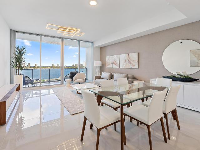 220 Lake Shore Dr, Unit 1008, Lake Park, FL 33403 | MLS #R11162