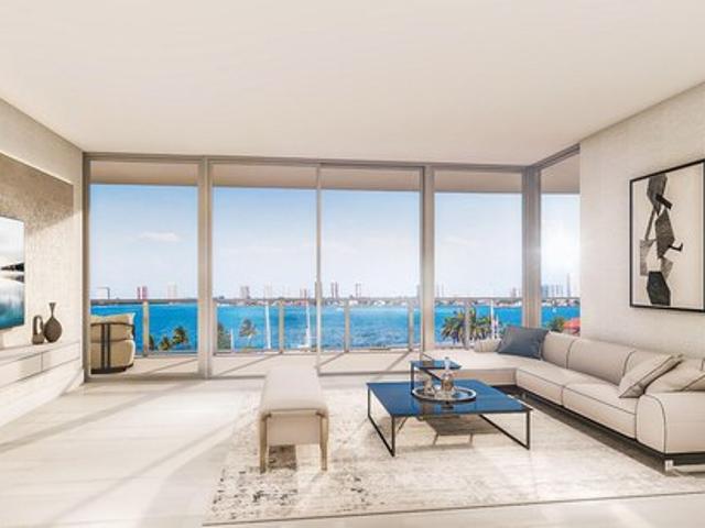 220 Lake Shore Dr Unit 303, Lake Park, FL 33403