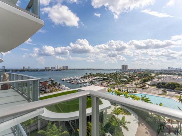 220 Lake Shore Dr Apt 1011, Lake Park, FL 33403