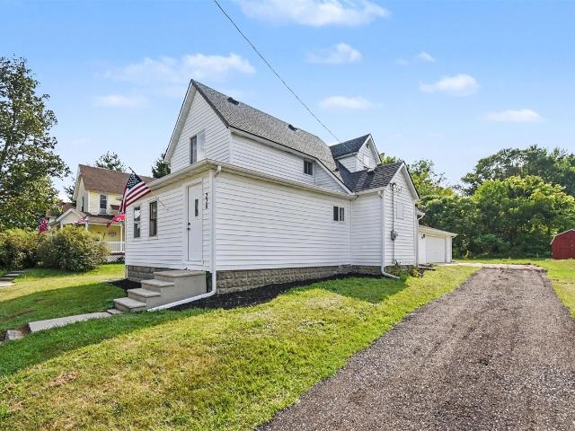 220 Larkin Street