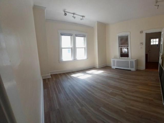 220 Linden