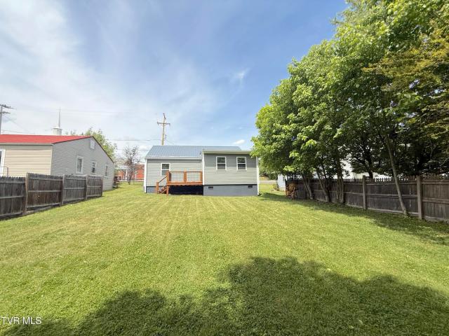220 May Avenue