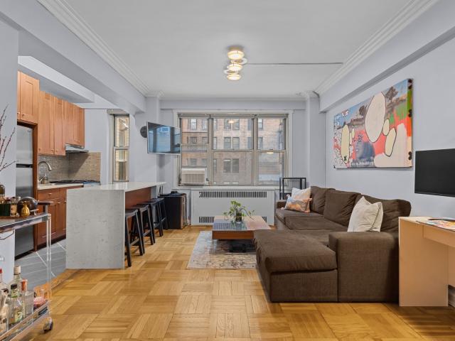 220 Madison Avenue, New York, NY