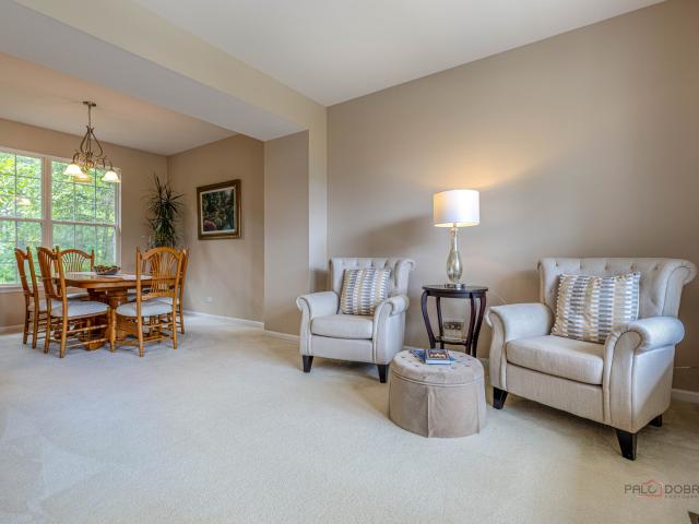 220 Meadowlark Circle