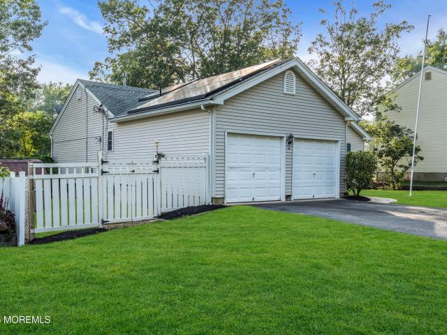 220 Middie Lane