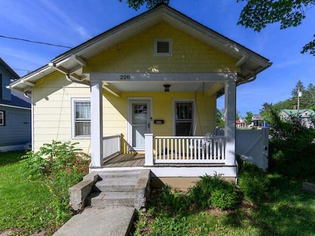 220 Mill Hill Dr, White Sulphur Springs, WV 24986