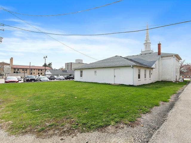 220 N 3rd Street
