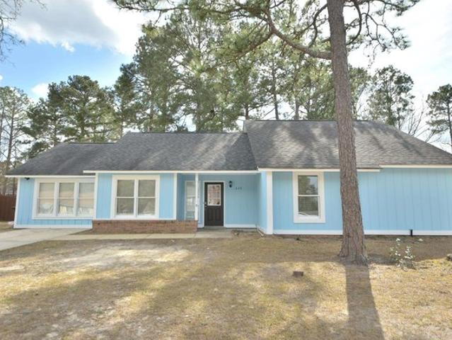 220 N Chateau Dr, Columbia, SC 29223