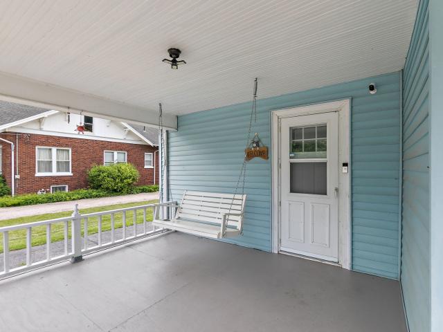 220 N Elm Street