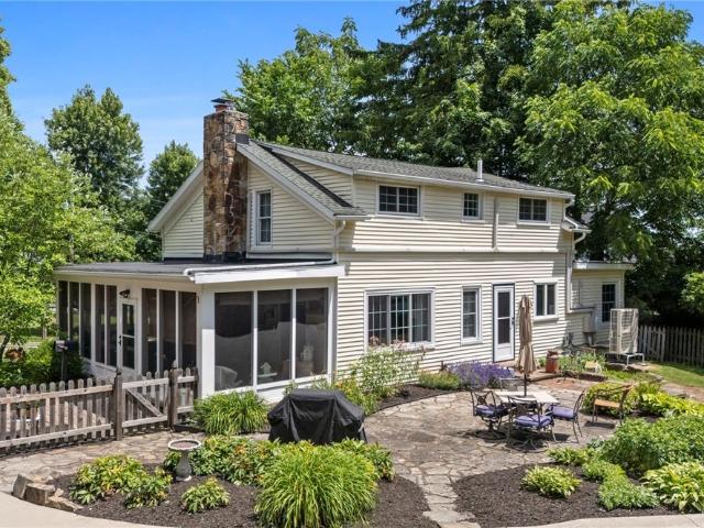 220 N Hambden Street