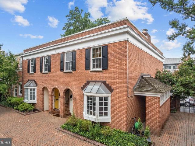 220 N St Asaph St, Unit 20, Alexandria, VA 22314 | MLS #VAAX2054 | Compass