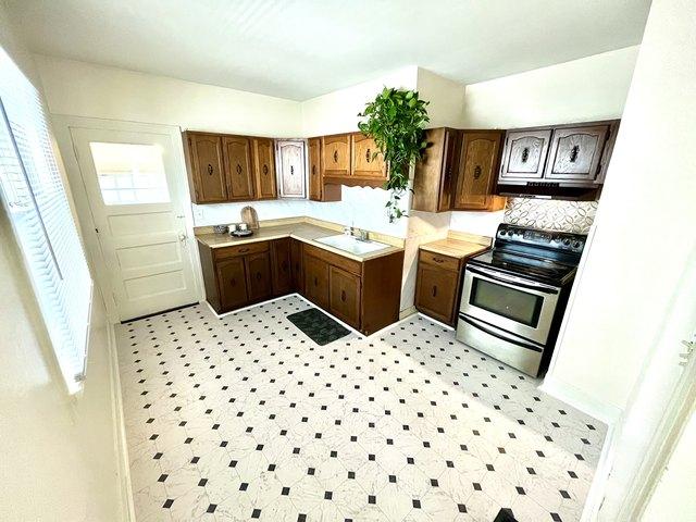 220 Notre Dame Ave, Dayton, OH 45404