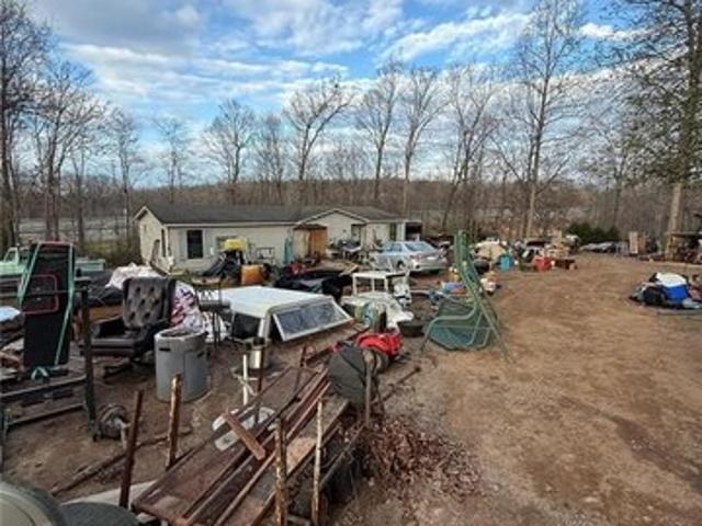 220 Norman Ridge Ln, Rural Hall, NC 27045