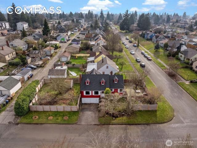 220 S 61st St, Tacoma, WA