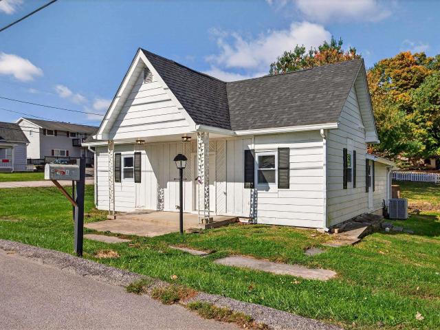 220 S 2nd Street