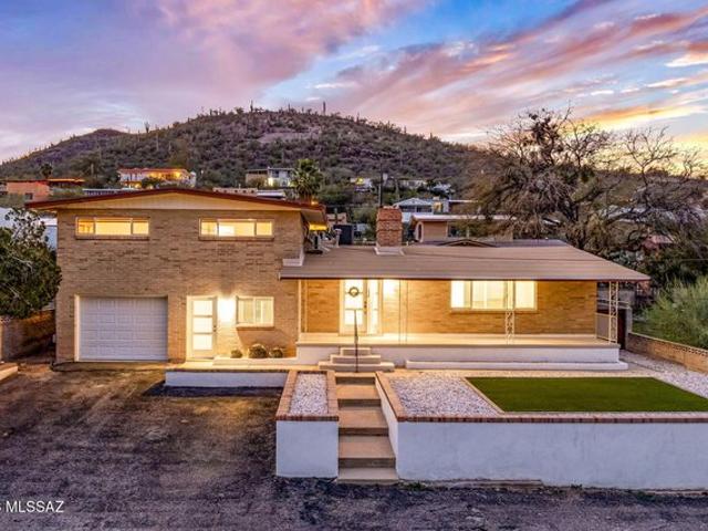 220 S Clausen Cir, Tucson, AZ 85745