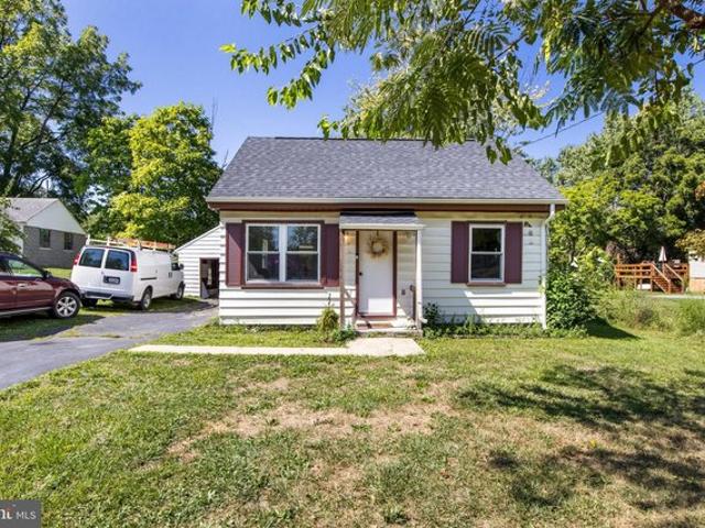220 S Johnson St, Harrisburg, PA 17112
