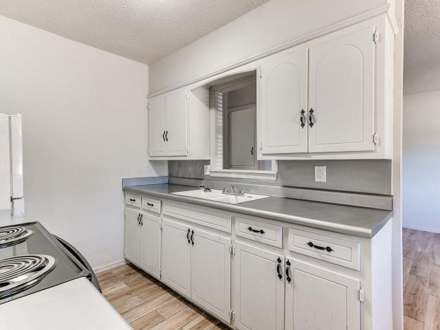220 Southwest 34th Street 1 Bedroom Apartment for Rent at 220 Sw 34th St, Oklahoma City, OK 73109 Capitol Hill