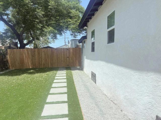 220 Southlook Avenue