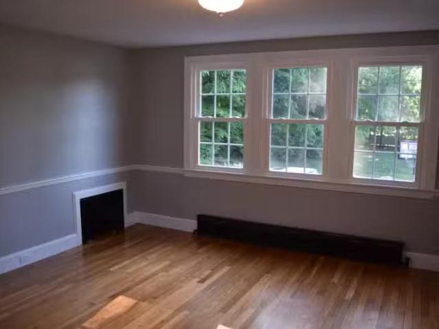 220 Salmon Brook St #B, Granby, CT 06035