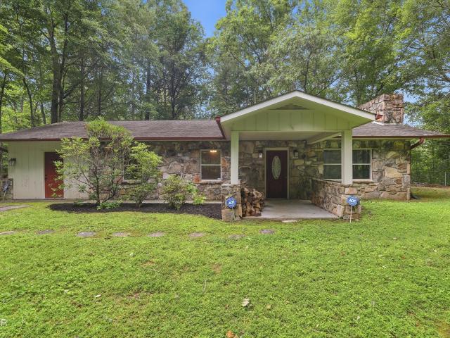 220 Seaton Drive