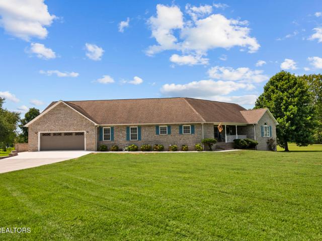 220 Sherman Circle