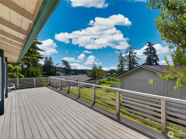 220 Skagit Way
