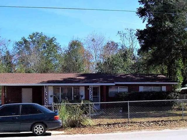 220 Stilwell Ave, Palatka, FL 32177