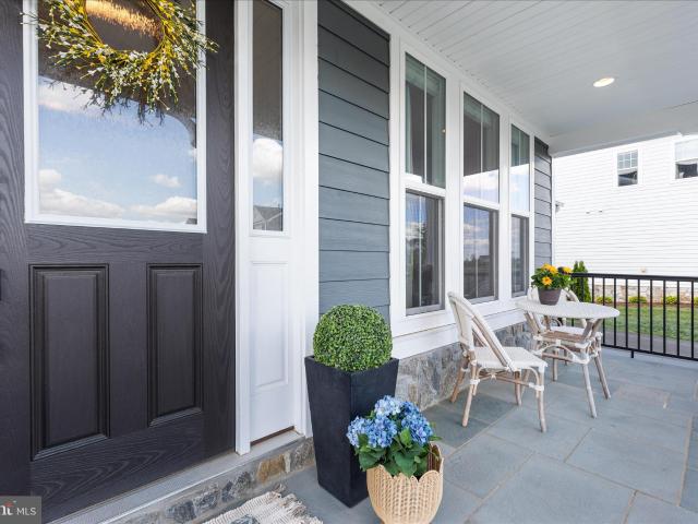 220 Stoic St SE, Leesburg, VA 20175 | MLS #VALO2120 | Compass