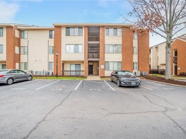 220 Pacific Dr Unit 2, Hampton, VA 23666