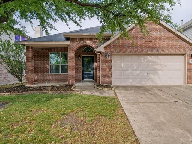 220 Parakeet Dr, Little Elm, TX 75068