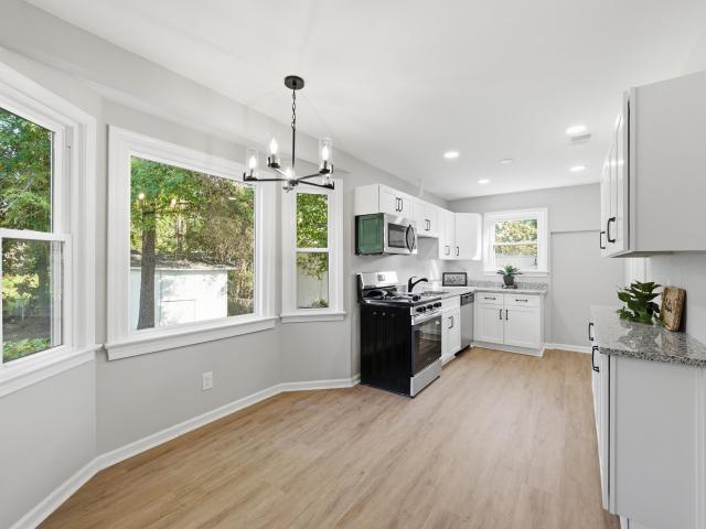 220 Parkstream Circle