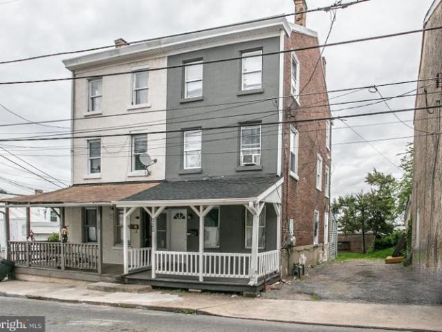 220 Pearl St, Norristown, PA 19401