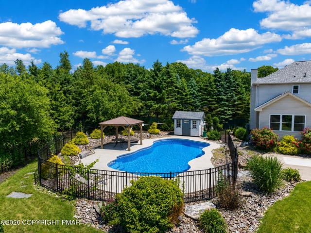 220 Pennbrook Road