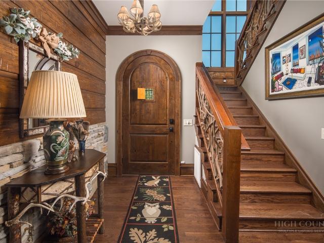 220 Persimmon Lane