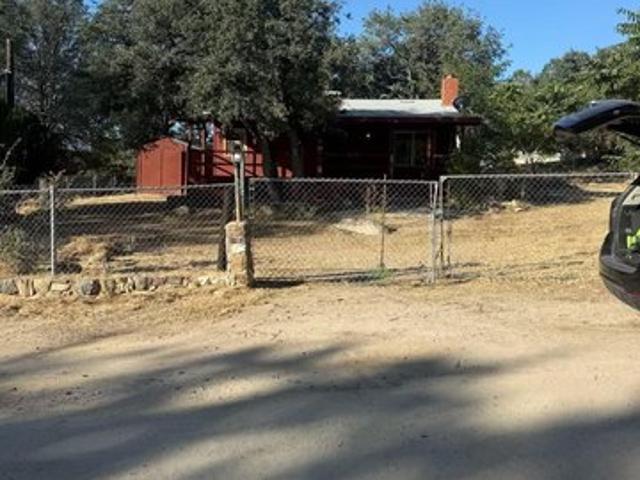 220 Rockhaven Rd, Wofford Heights, CA 93285