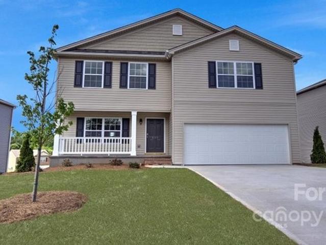 220 Roper St Unit 31, Candler, NC 28715