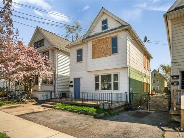220 Ross Ave, Buffalo, NY 14207
