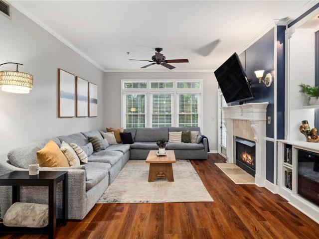 220 Renaissance Parkway NE 2217
