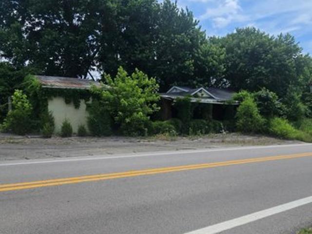 220 Rhodelia Rd, Payneville, KY 40157