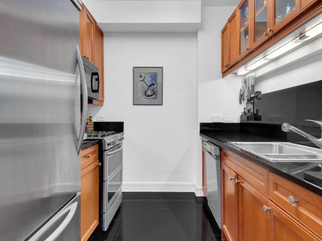 220 Riverside Blvd, New York, NY