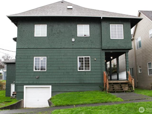 220 W 4th St, Aberdeen, WA 98520 | MLS #2458 | Compass