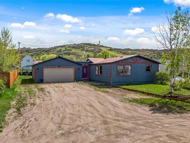 220 W 4th St, Yampa, CO 80483