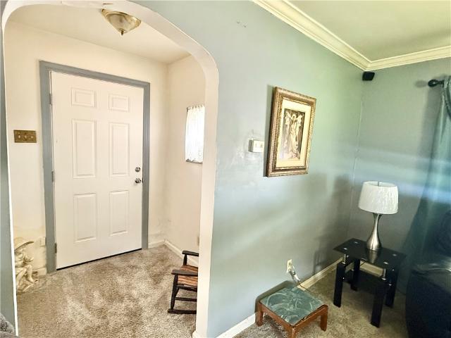 220 W Winter Ave