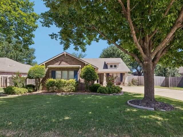 220 W Charleston St, Broken Arrow, OK 74011