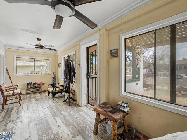 220 w morondo avenue