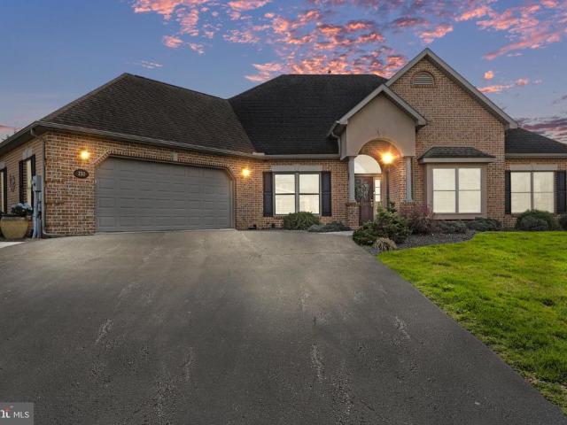 220 Woodvale Drive
