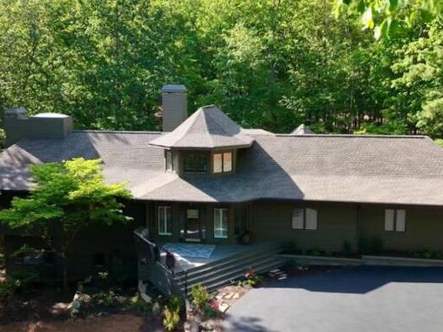 220 Wake Robin, Big Canoe, GA 30143
